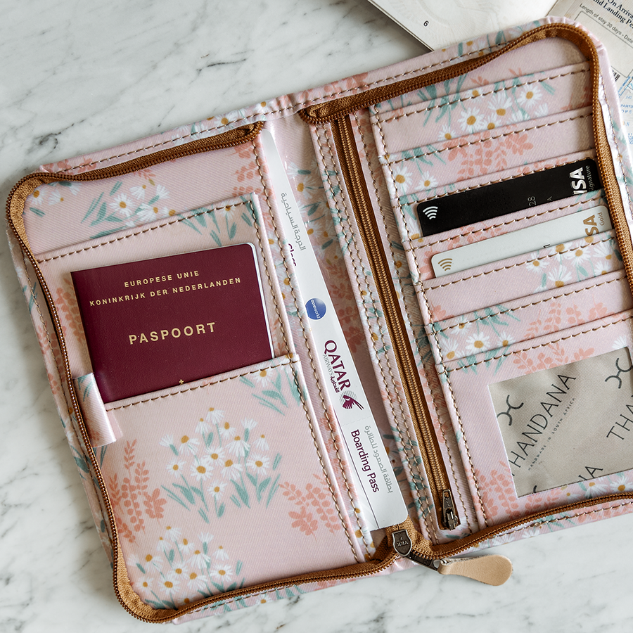 Large Travel Wallet Laminated Fabric – Thandana